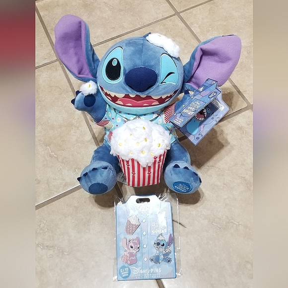 Disney | Toys | Disney Stitch Attacks Snacks Popcorn Stitch 2 Inch ...